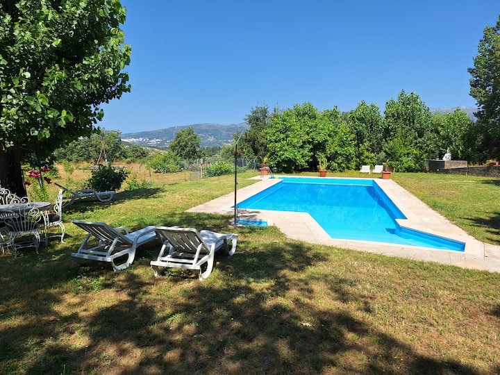 Quinta Da Portela-ferro-portugal - Ferro