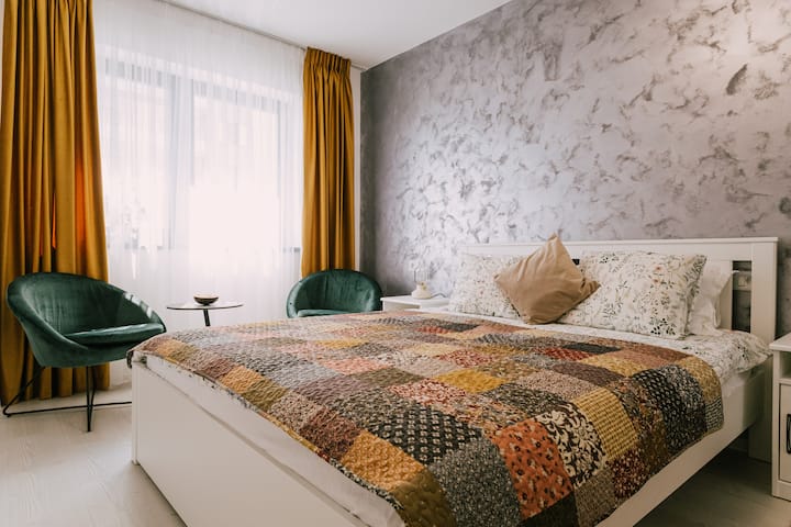 Classy And Chic 3 Rooms Apartment In Coresi - Brașov