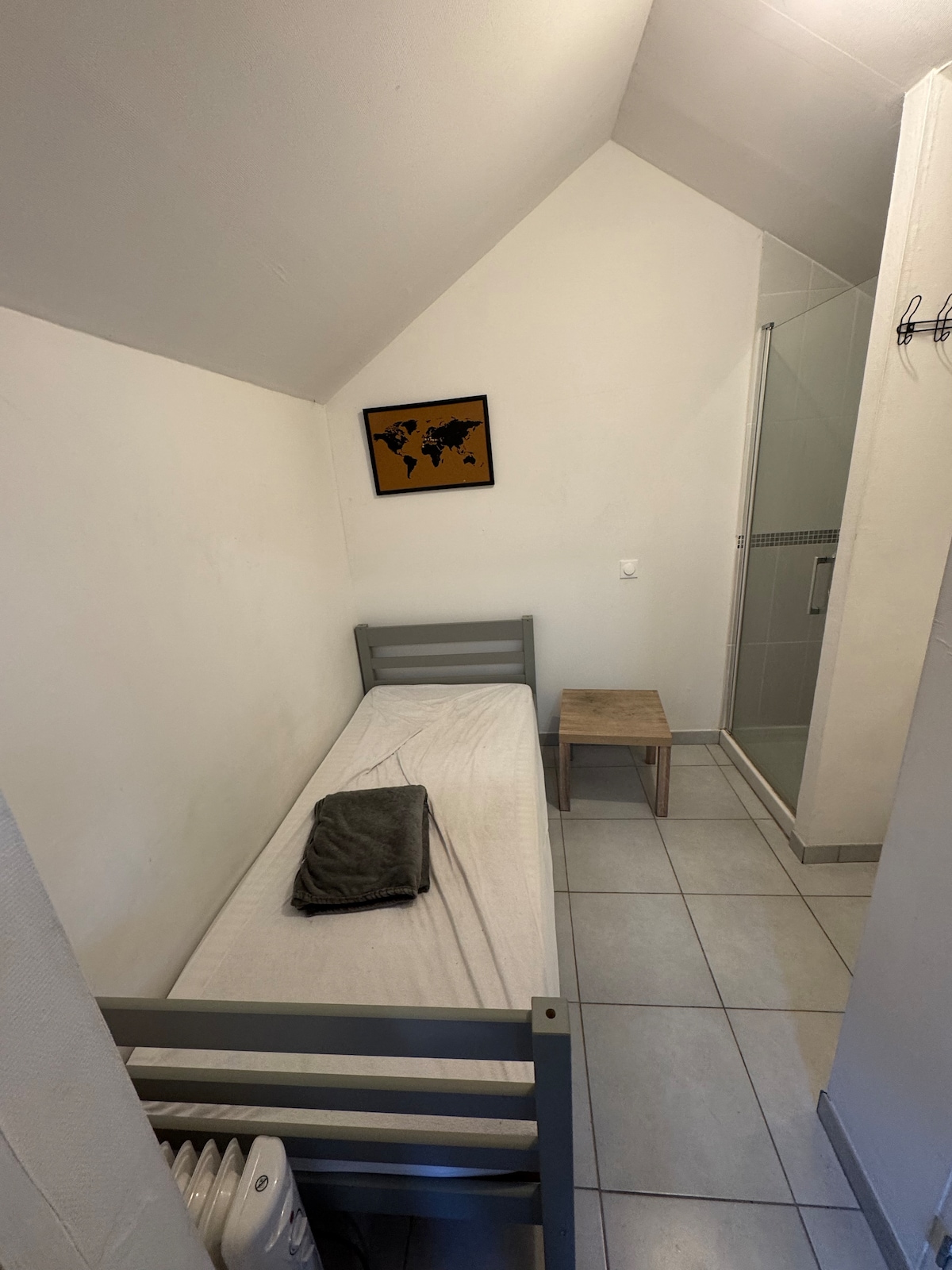 Voll möbliertes Studio N1 - Wohnungen zur Miete in Gien, Centre-Val de ...