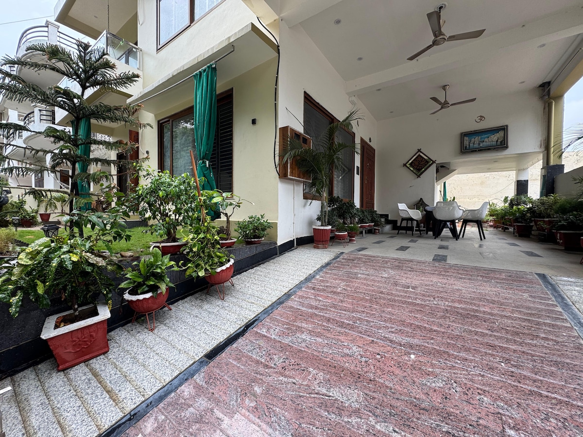 Felicidad urbana en Varanasi - Casas en renta en Benarés, Uttar Pradesh ...