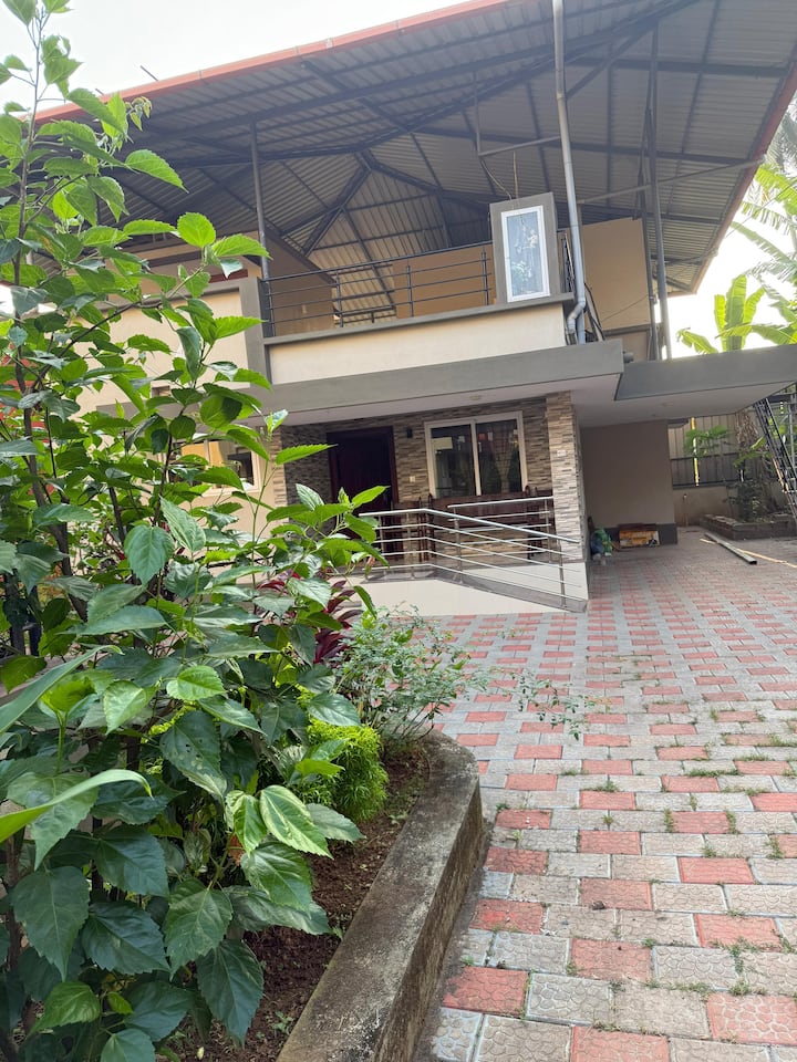 Winnys Villa - Mangaluru