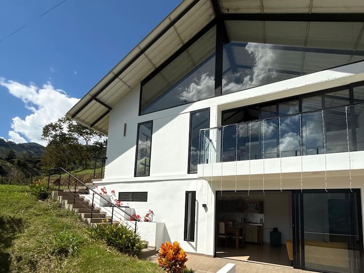 Casa Campestre Para Compartir En Familia. - Girardota