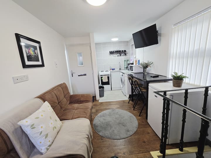 Flat Em Liverpool - Guernsey