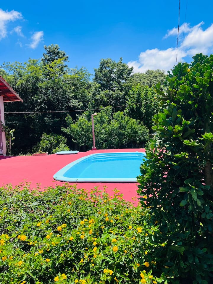 Salão De Festas Com Piscina+casa Interior De Too - Toledo