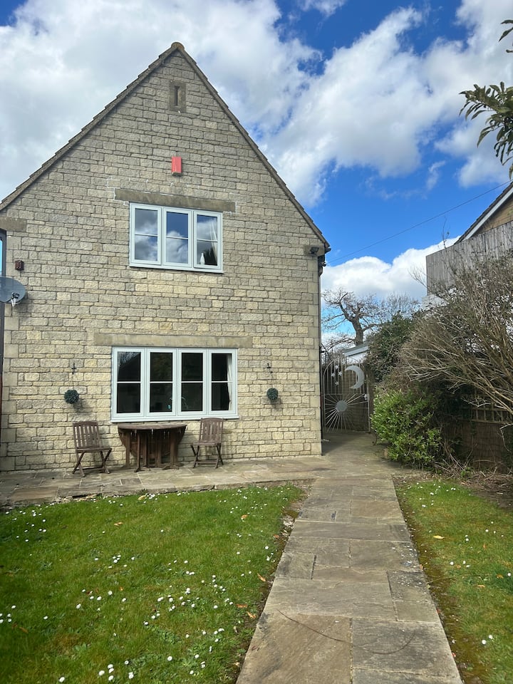 Observers Rest - 3bed Country Home Near Bath - Melksham