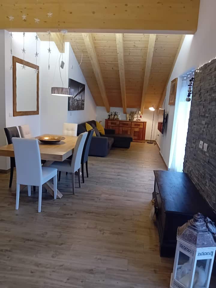 Casa Moreschi, Nel Cuore Della Valtellina - Italy