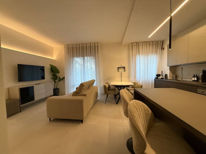 [Arena A Piedi] 3 Camere, 2 Bagni + Parking - Verona