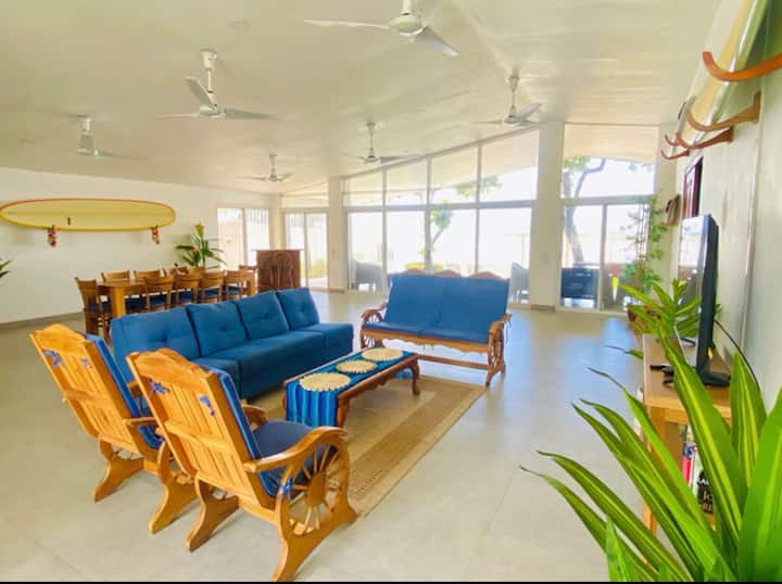 Sandy Beachfront Villa | Private Pool | Sleeps 13 - El Salvador