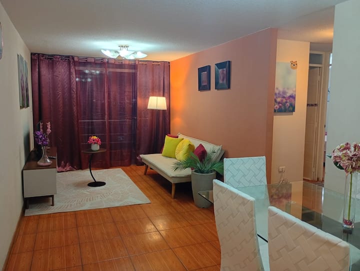 Departamento Acogedor Y Céntrico En Las Quintanas - Trujillo, Peru