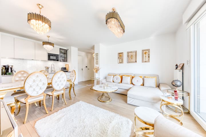 Chic & Cosy Apartment With Balcony And Parking - Chaville