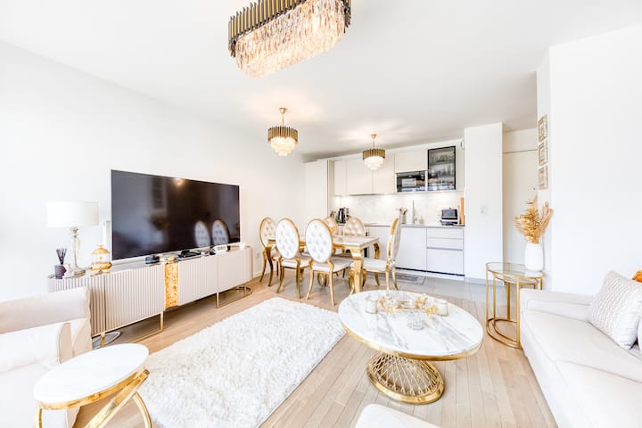 Chic & Cosy Apartment With Balcony And Parking - Chaville