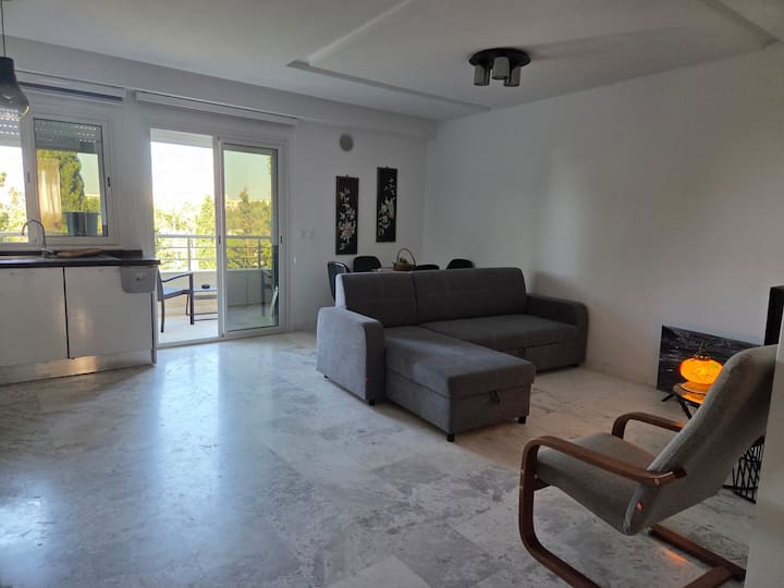Beachside Hammamet Apartment - Hammamet