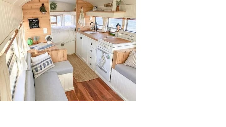 İZmir'in Merkezinde, Doğanın Içinde. - Izmir