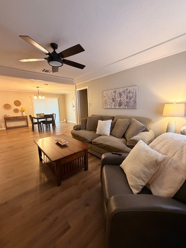 Monroe Home Away From Home - Monroe, LA