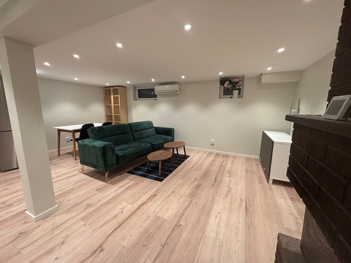 Modern & Cozy Flat In House - Botkyrka