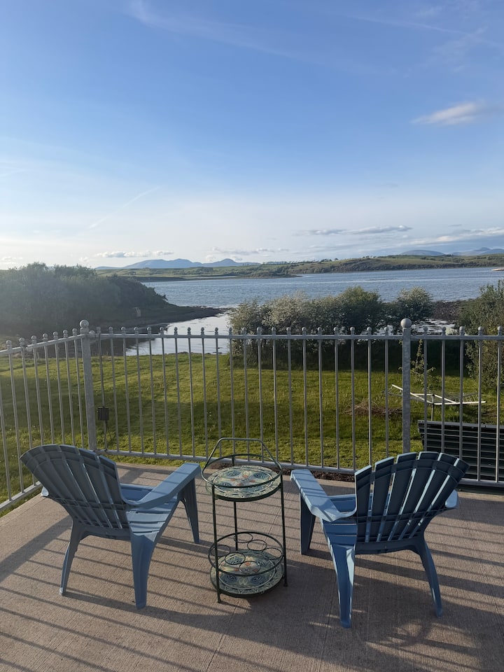 Loinnir Seashore Studio - Westport, Ireland