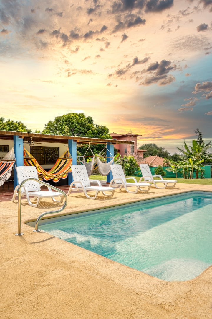 9-guest Villa Near Bijao | Pool & Beach Access - Panama