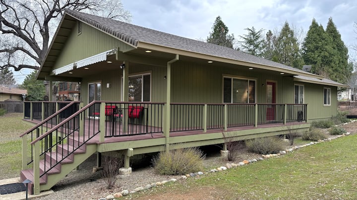 Stylish&cozy Mountain Modern Cabin Near Yosemite! - Pine Mountain Lake, CA