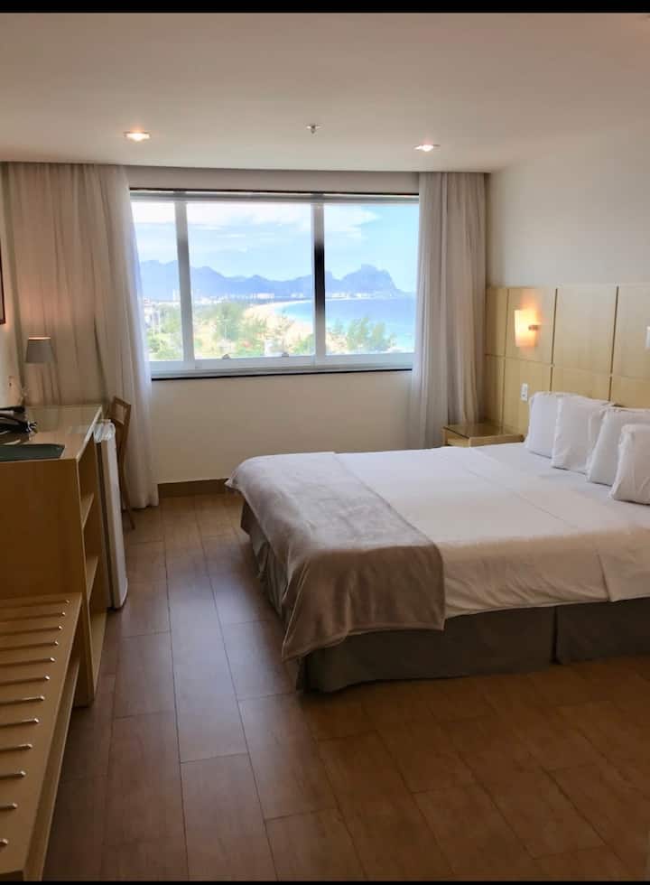 Quarto Duplo Casal Superior Com VistaParcial Mar - Recreio