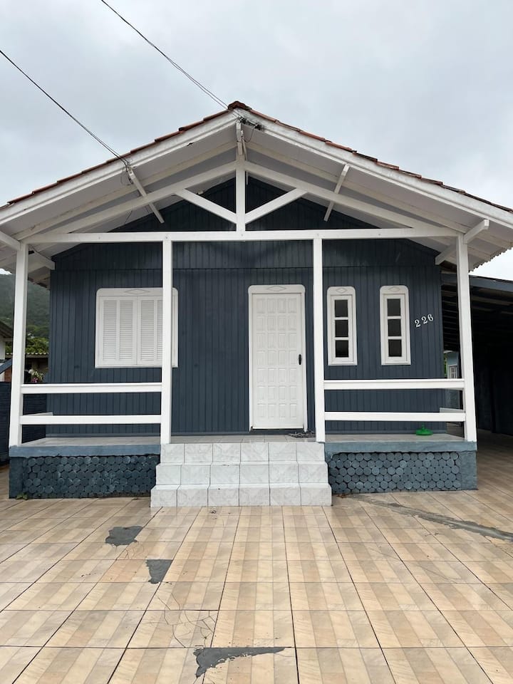 Casa Aconchegante Na Praia De Imbituba Sc. - Imbituba