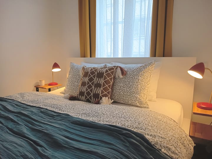 Modern And Quiet Apart In The Old Town | 60sqm - Prague