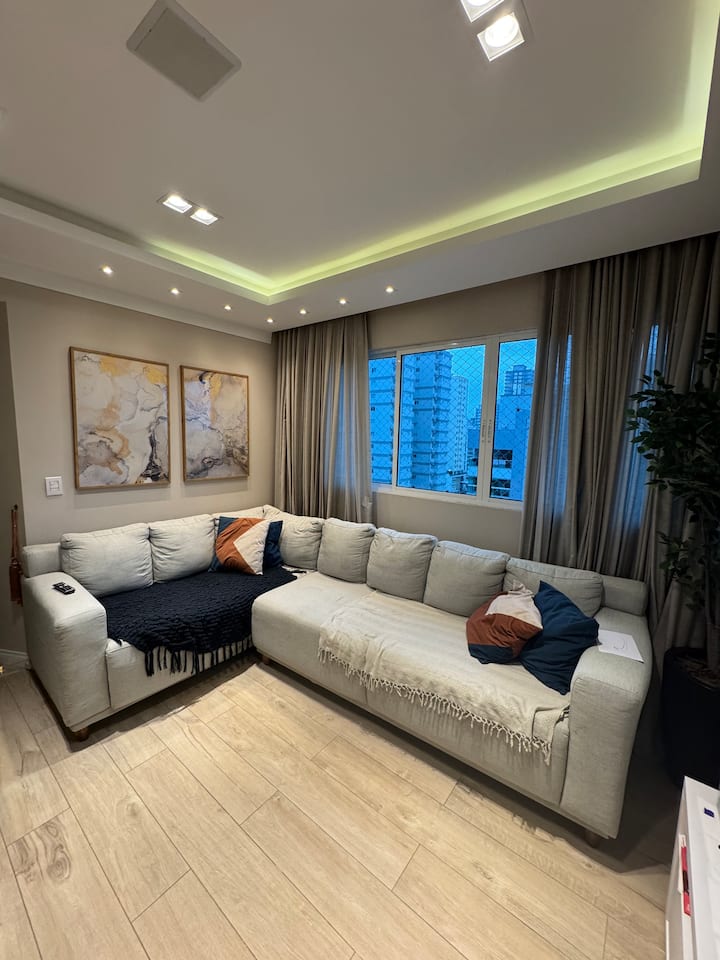 Apto 3 Suítes, Ar Cond Em Todos Cômodos 3 Garagens - Pôrto Belo