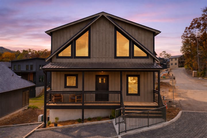 Lux Cabin/1mi To Parkway/golf Suite/indoor Pool - Sky Rider, Pigeon Forge