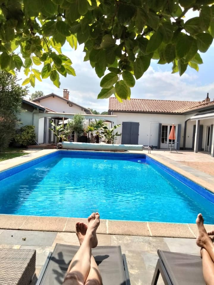 Studio 22m², Maximum 4 Personnes, Idéal Confort 2. - France