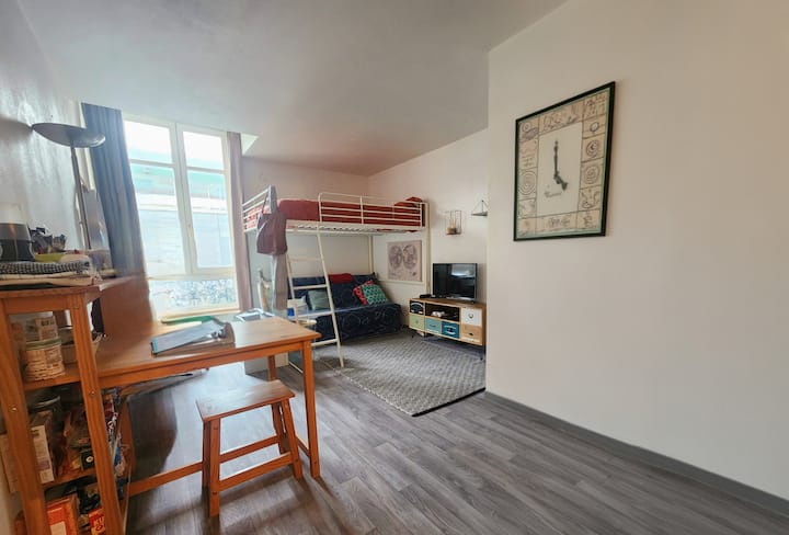 Charmant Studio Centre Historique De Nîmes - Nîmes