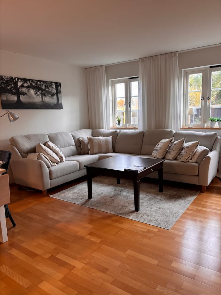 Fin Lägenhet På En Av Sveriges Vackraste Golfbanor - Simrishamn