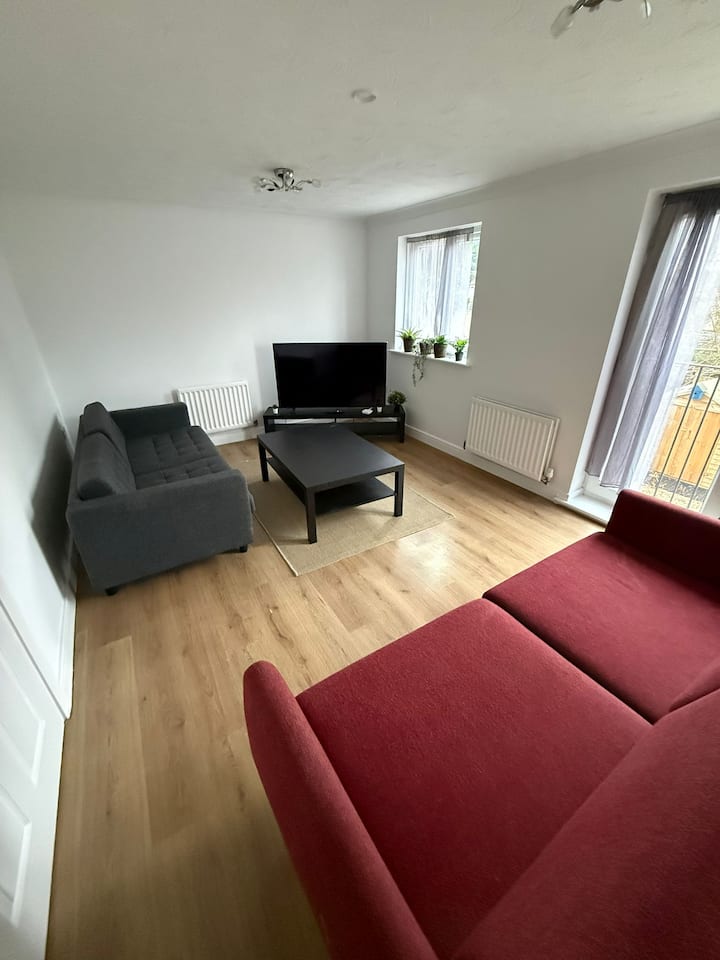 4-bed Contractor-friendly House|long Stays Welcome - Luton