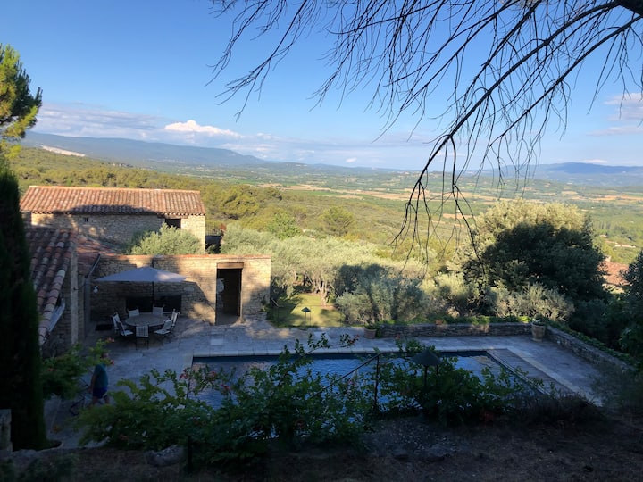 Gordes, Vue Magnifique, Climatisées, Bébé Bienvenu - Gordes