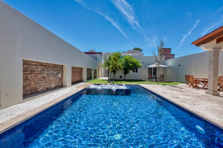 Paradise In Mexico | Large House, Hot Tub + Pool - テキスキアパン