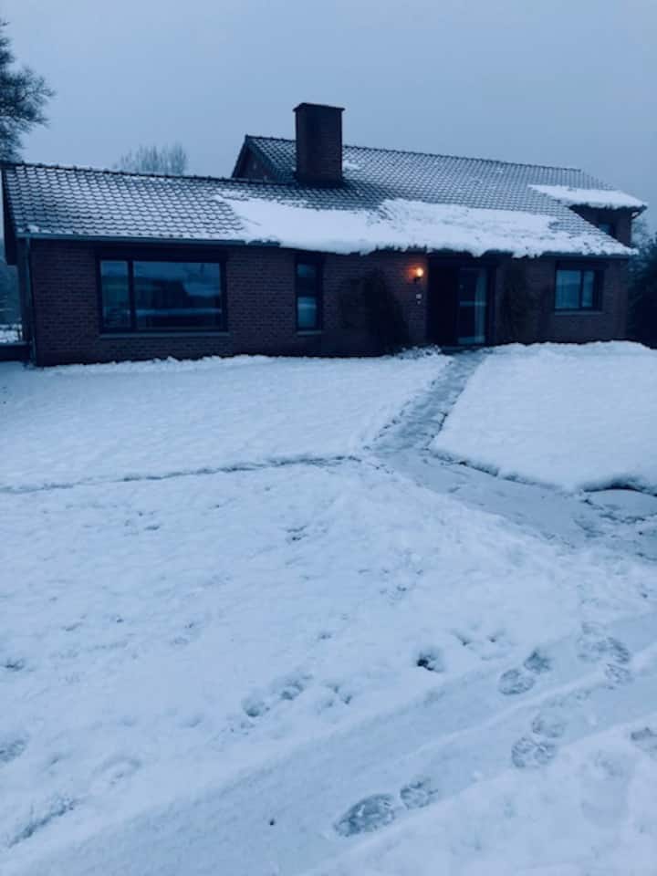 Appartement In Het Groen. - Peer