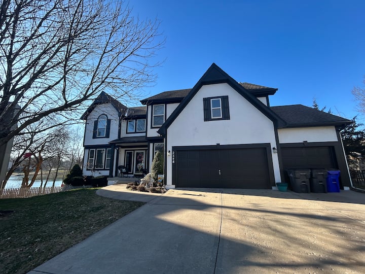 Cozy House ! - Olathe, KS