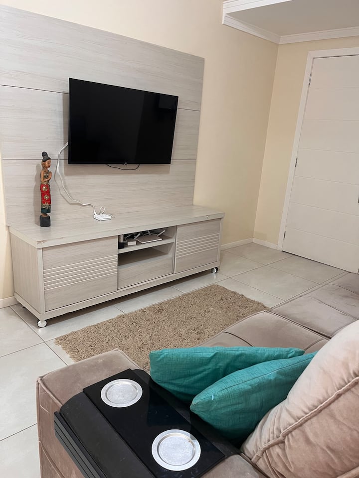 Apartamento Com Suíte No Centro - Santa Maria