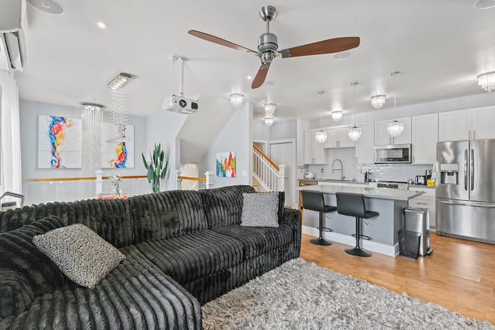 Modern Island Living | Parking, Ac, Fast Wifi, W/d - Kapolei, HI