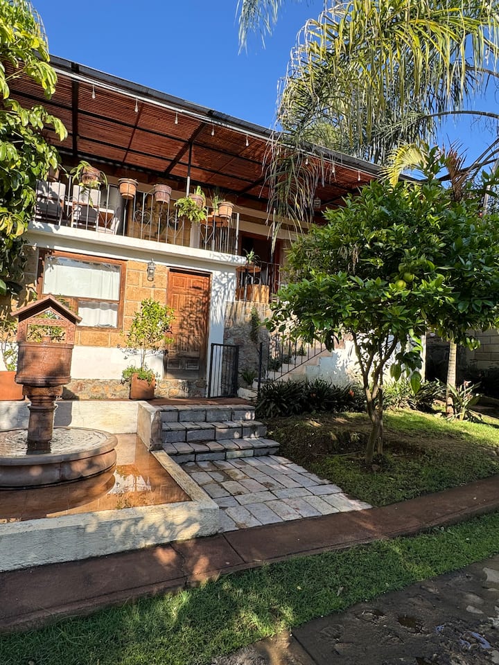 Hermosa Cabaña Típica De Valle En Medio Del Bosque - Valle de Bravo