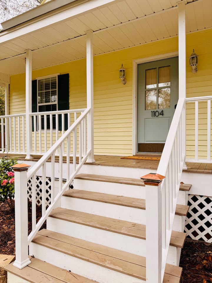 Charming 2br Cottage: Walk To Downtown Covington - Covington, LA