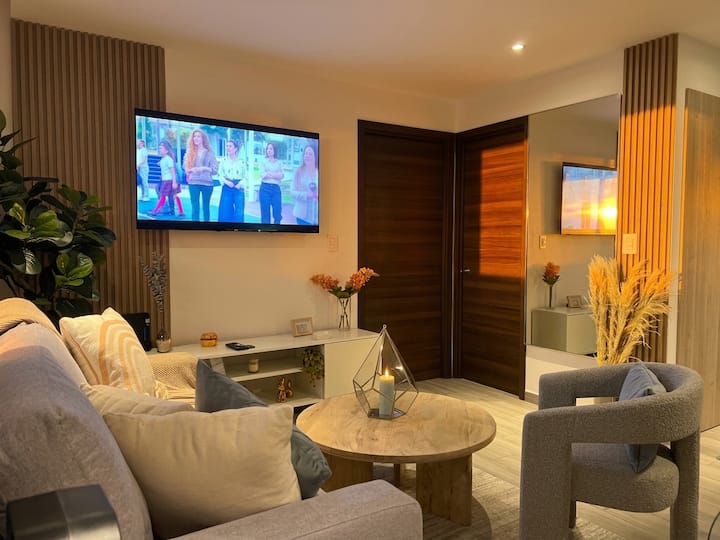 Z10 Luxury: Piscina, Gym, Malls Y Cerca Aeropuerto - Guatemala City