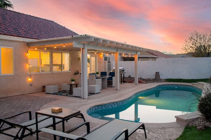 6br Vegas Home+pool With A Chic Modern Touch - North Las Vegas