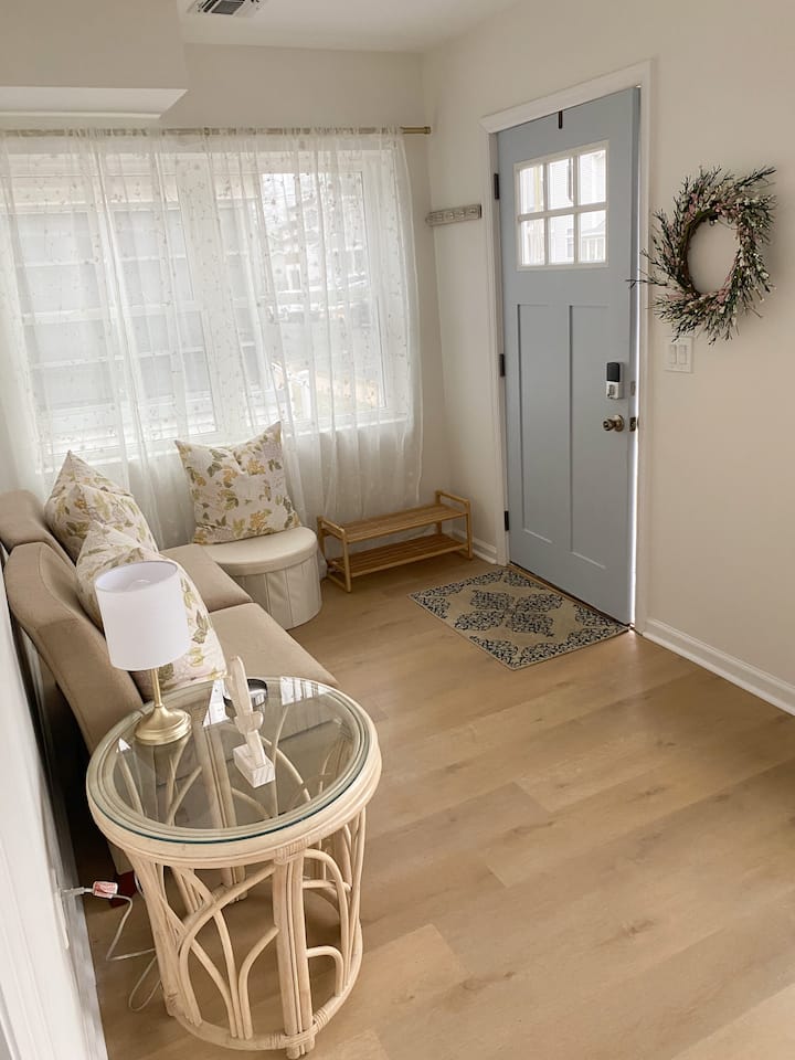 Newly Renovated 3 Bedrooms / 4 Beds + Bonus Room - Spring Lake, NJ