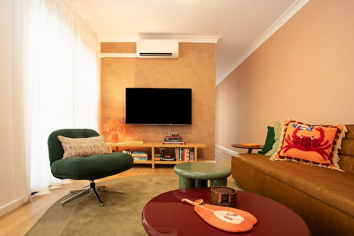 Boutique Bondi Apartment With Parking - Coogee