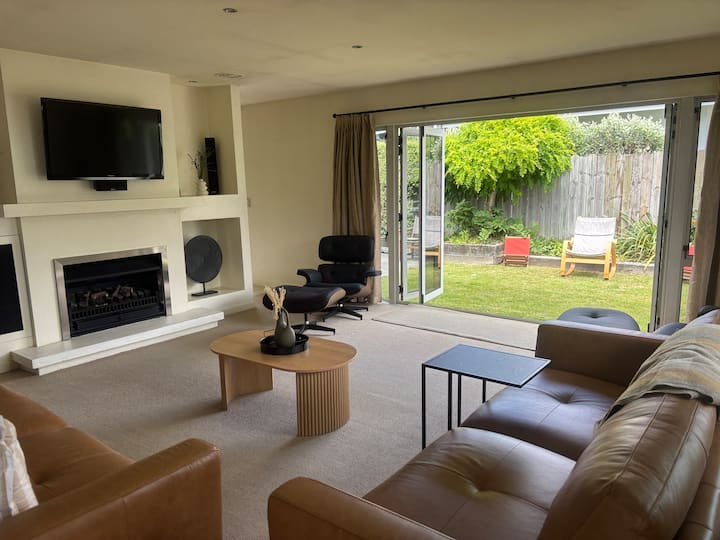 Wanaka Walkable Gem - Wanaka