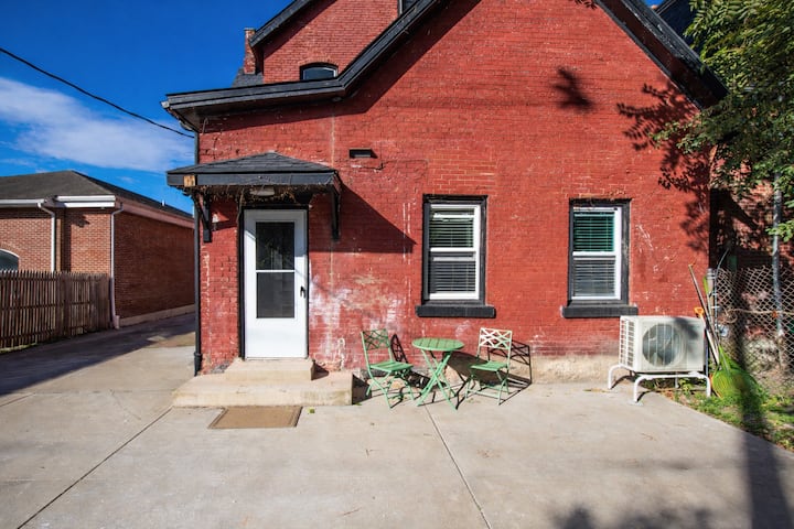19th Century Retreat In Historic West Village - Buffalo, NY