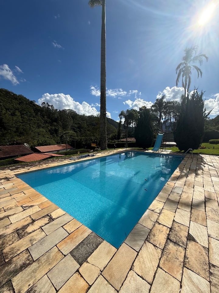 Quarto Privativo Na Serra | Piscina E Natureza - Nova Friburgo