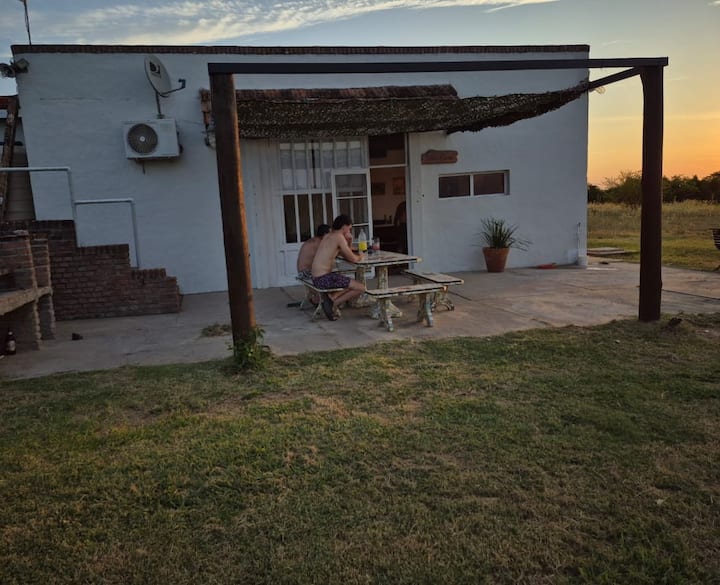 Cabaña A Orillas Del Rio Uruguay Con Playa Privada - Fray Bentos