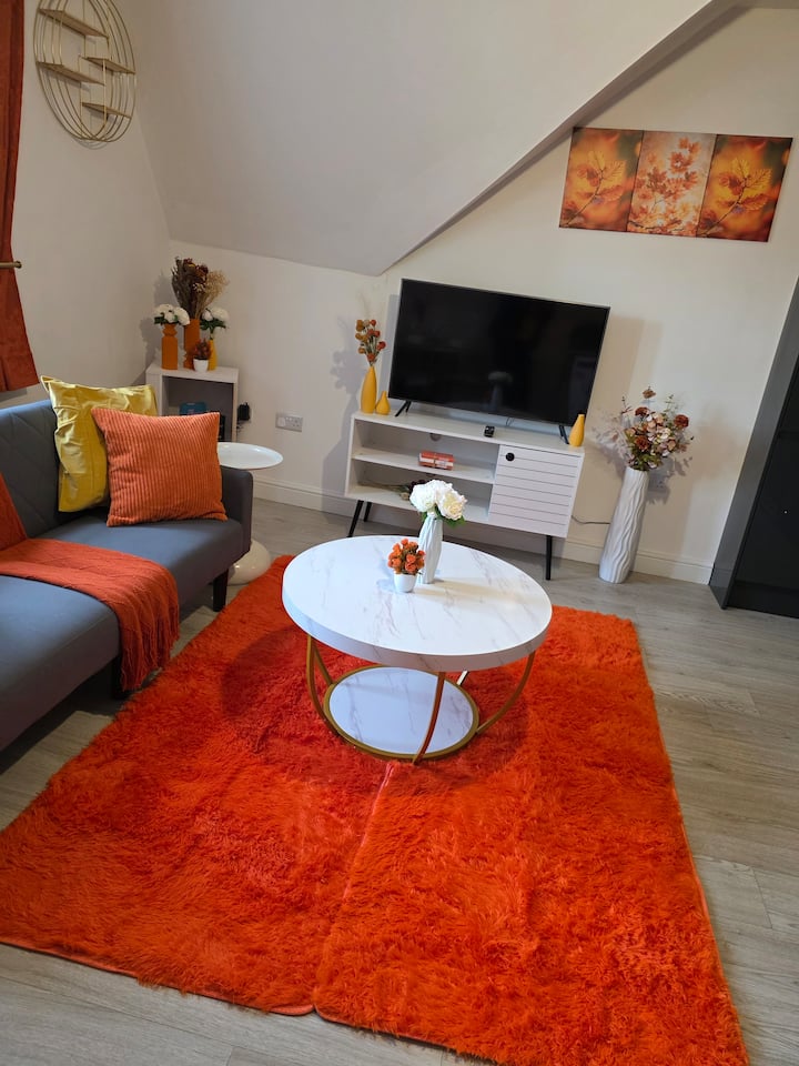 Two Bedroom Apartment In Central Bedfordshire - Bedford