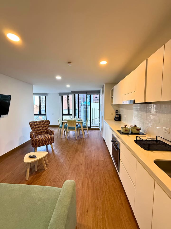Renteo | Spacious Loft Pool&views En El Centro - Bogotá