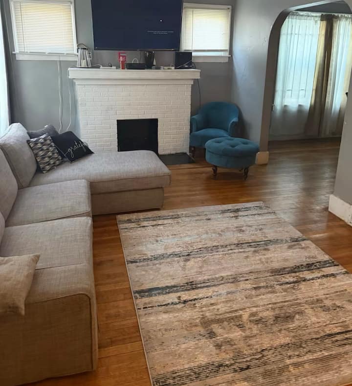 Stylish Grey 2 - Dearborn, MI